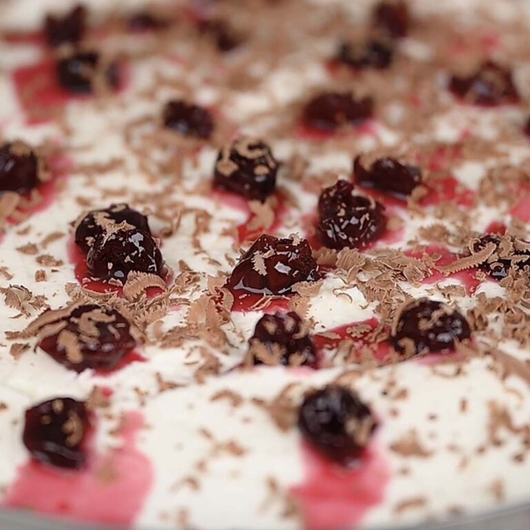 RETRO ΓΛΥΚΟ ΤΗΣ ΜΑΜΑΣ-EASY BLACK FOREST – Idiston